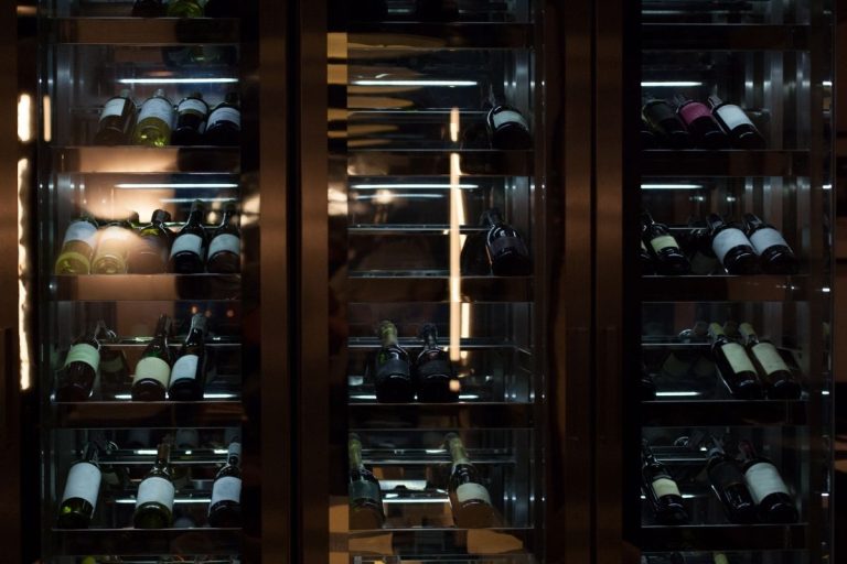 The Best Wine Storage Temperature (Wine Temperature Chart)